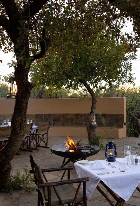 Rhulani Safari Lodge | Dining Spaces