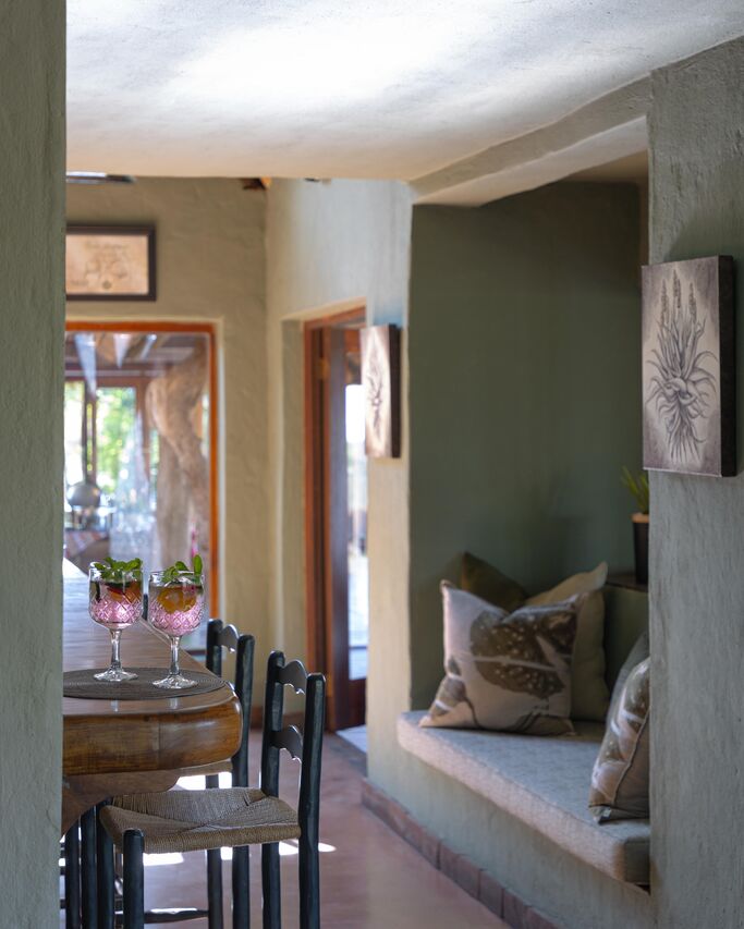 Rhulani Safari Lodge | Main Guest Areas